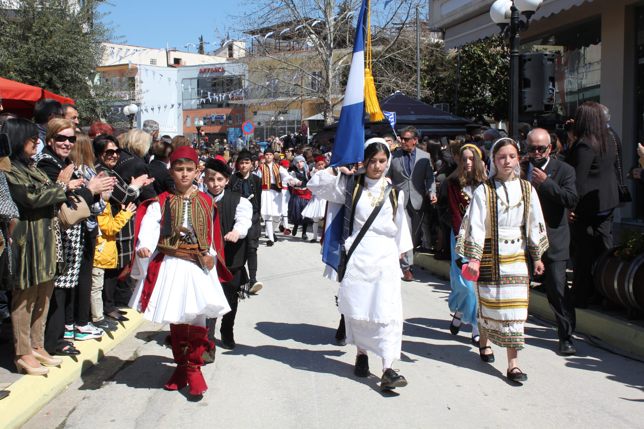 Με λαμπρότητα στη Νεμέα ο εορτασμός της 25ης Μαρτίου 1821 και του ...