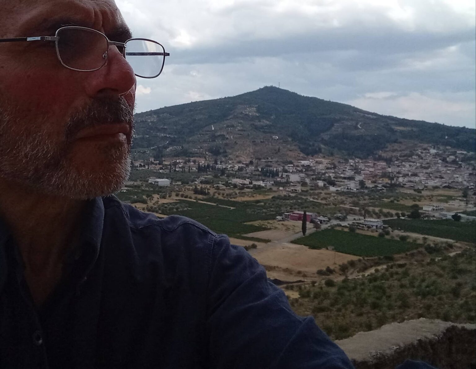Η Νεμέα τιμά τον ιδρυτή της 1ης Γιορτής Κρασιού Γεωπόνο Νίκο Μπούρα ...